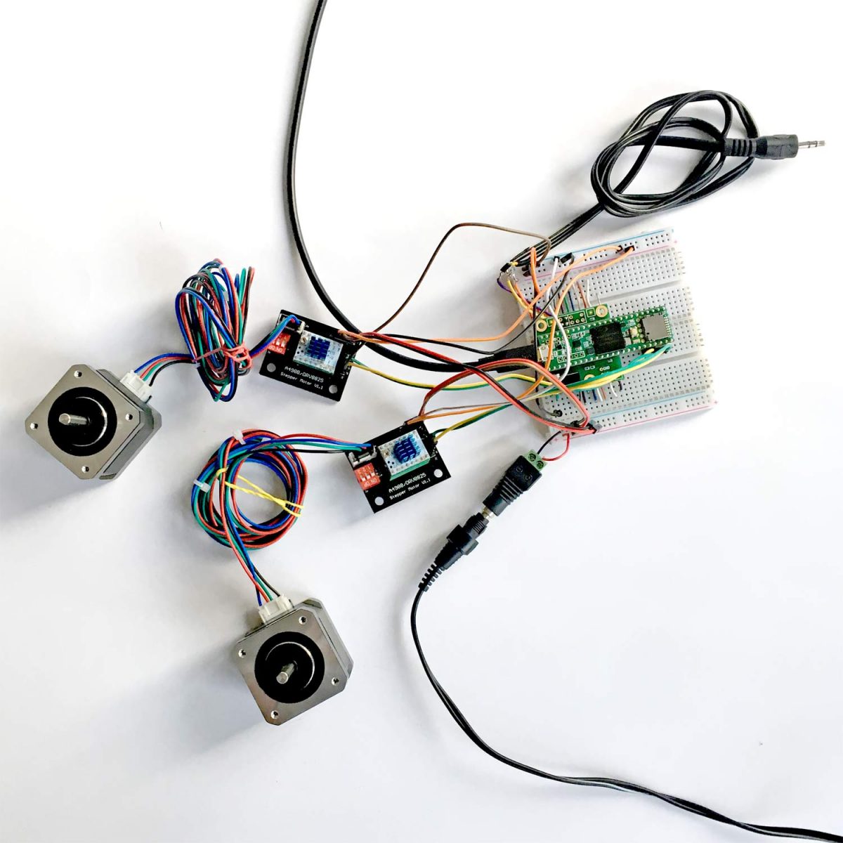 AURA – Sound Reactive Art Installation